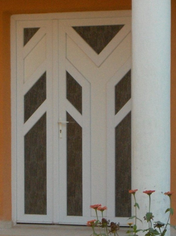 Usi din PVC sau ALUMINIU - RUFAY (Timisoara)